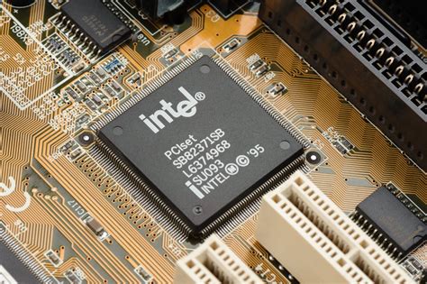 Intel çip Ve Mimari Teknolojisi Geliştiricisi Alterayı 167 Milyar Dolara Satın Aldı Webrazzi