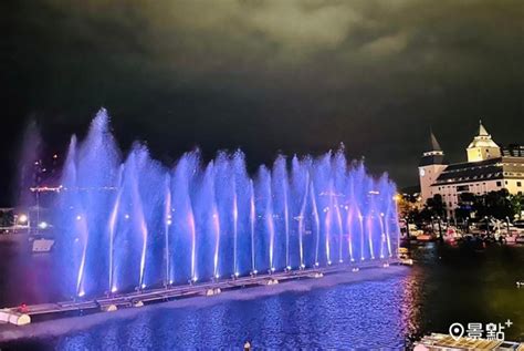 七彩音樂水舞情人橋光雕淡水漁人碼頭仲夏繽紛樂場 景點