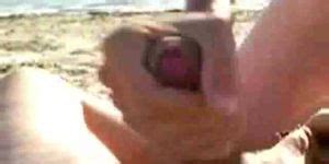 No Sound Public Beach Sex French Couple Porn Videos