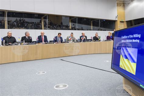 БТА Министрите от коалицията на желаещите обсъдиха в Брюксел евентуалното разполагане на