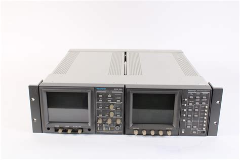 Tektronix Wfm 300a Component Composite Waveform Monitor Wfm 601m Seria Ntc Tech