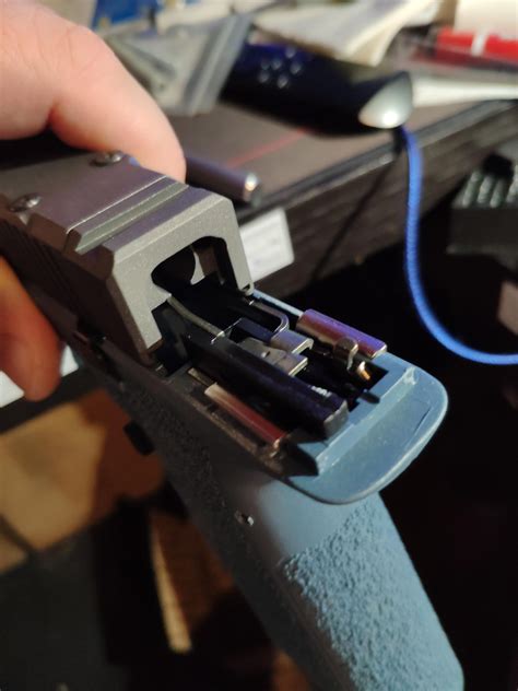 [help] Glock 17 Slide Hits Trigger Housing Shell Ejector Glocks