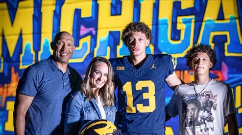 Mullens Class Of 2026 Te Mason Bonner Commits To Michigan