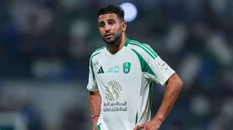 فيديو محرز ينجو من اضطراب جوي مفاجئ رفقة أسرته