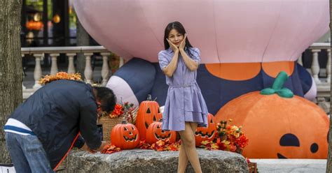 아웃렛에서 만나는 할로윈 캐릭터