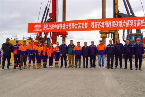 Гашуунсухайт Ганцмод боомтын төмөр замын барилгын ажлыг эхлүүллээ Logic Mn