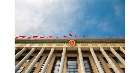 Си Дзинпин с новогодишен прием за партии профсъюзи и безпартийни дейци