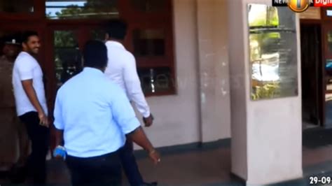 රාජපක්ෂවරුන්ට එරෙහිව යළි අරගලය දියත් කරයි රැස්වීමට ගිය නිපුණට