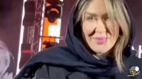 وقتی محمدعلیزاده وسط کنسرتش سارا منجزی بازیگر سینما و تلویزیون رو به