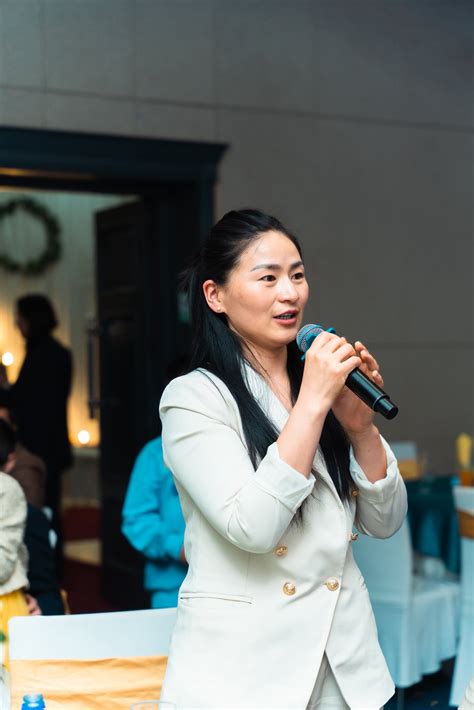 Н Алдарт эхийн 2 р одонгоор шагнагдлаа Урилга хүлээн авч бидний гэр бүлийн баярыг хуваалцаж