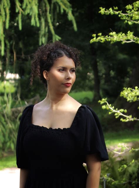 Emma Kajander Opera Connection