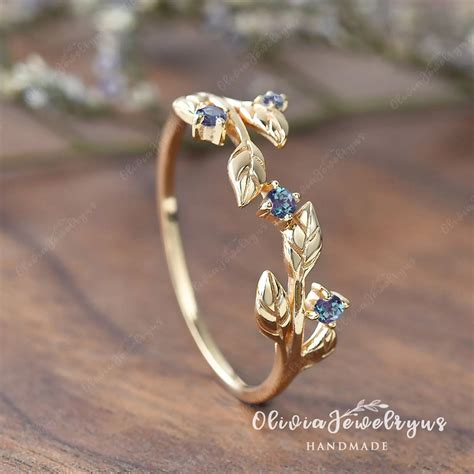 Lab Alexandrite Leaf Wedding Band Women Unique Wedding Ring Vine