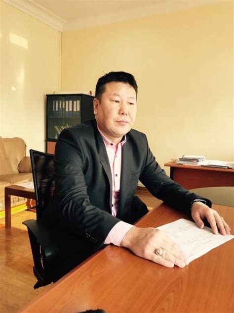 ШУУД ДАРХАНЫ ТӨМӨРЛӨГИЙН ҮЙЛДВЭРИЙН 53 АЖИЛТАН ХИМИЙН ХОРДЛОГО АВЧЭЭ