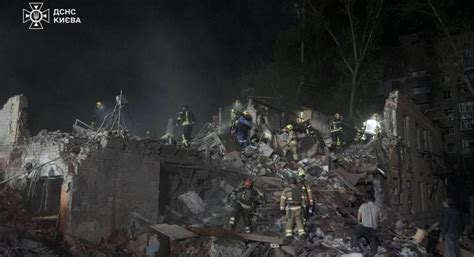 У Києві зросла кількість загиблих внаслідок обстрілу 24 квітня