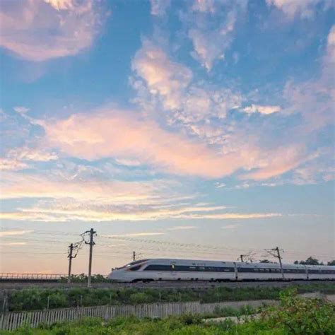 南宁至北海仅1小时广西沿海高铁再升级 旅客 动车组 列车