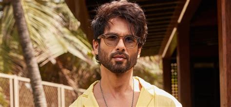 Shahid Kapoor Trolled For Saying Its A Womans Job To Fix Broken Men