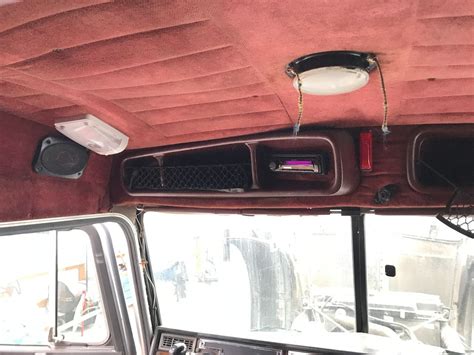 Peterbilt 379 Console For Sale