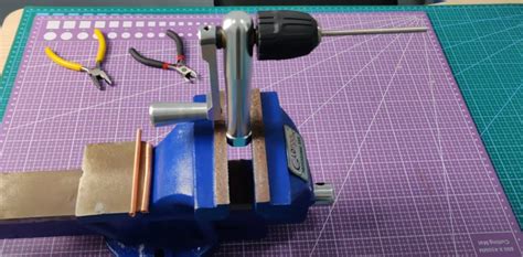 Wire Coiling Tools Comparison Coiling Gizmo Vs Jump Ring Maker