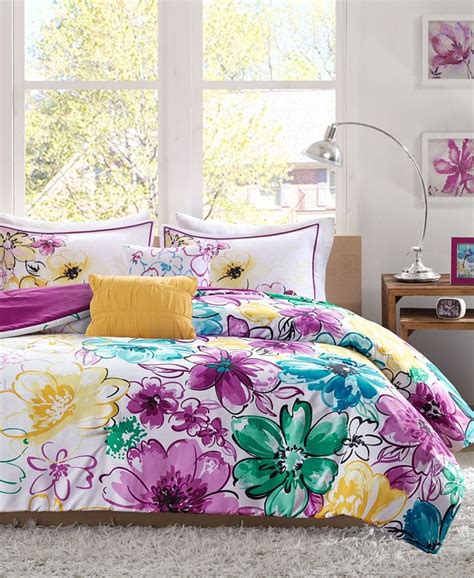Intelligent Design Olivia Reversible 4 Pc Comforter Set Twintwin Xl