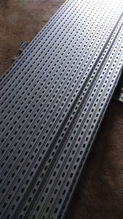 Gi Coated Galvanized Iron Solar Panel Mounting Structure Stand For