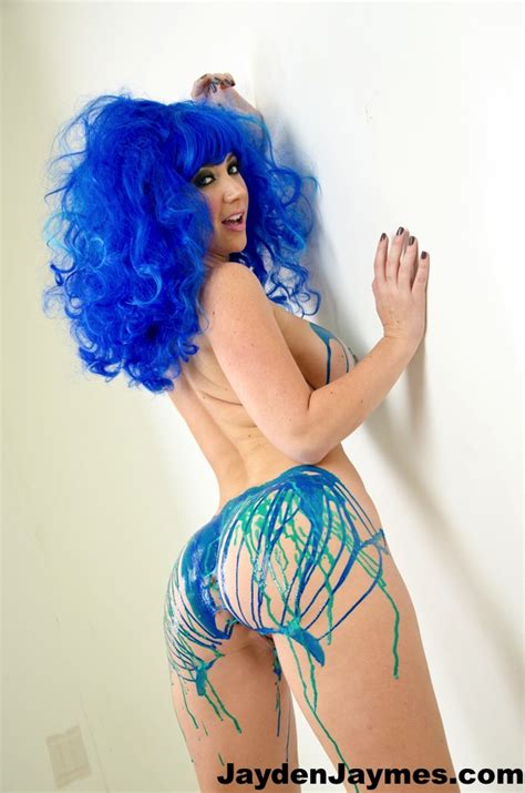 Jayden Jaymes Naked Playing With Silly String 13 Photos