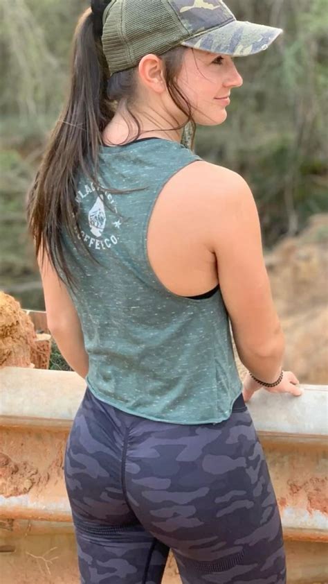 Hannah Barron Pictures Country Gym Outfit