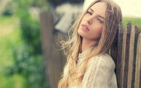 Красивые девушки со светлыми волосами 59 фото