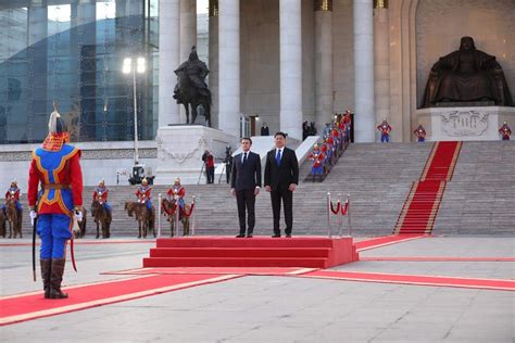Францын Ерөнхийлөгч Эммануэл Макрон Монгол Улсад хүрэлцэн ирлээ