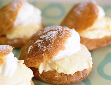 Shu Cream, Japanese Cream Puff with Custard Filling