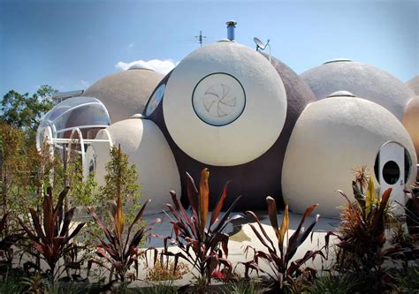 10 Amazing Bubble Houses That Will Inspire You