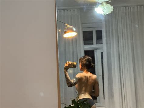 Cmiiu Photos And Videos From Onlyfans Honey Affair