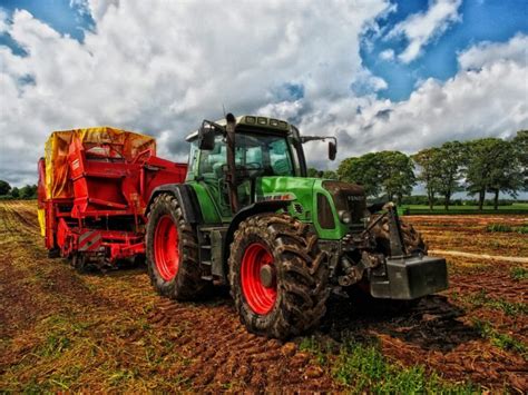 Devenir Agriculteur Formation Salaire Débouchés Fiche Métier