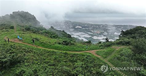 구름 위의 산책
