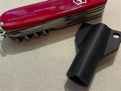 9mm Triangular Key By Wuerfel Makerworld Download Free 3d Models