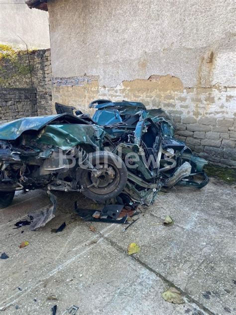 Ексклузивно в Bulnews Ужасяващи СНИМКИ от зверската катастрофа в която загина Ванко от Враца