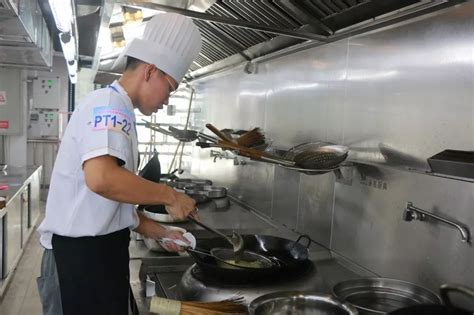 掂锅炒菜第10页大山谷图库