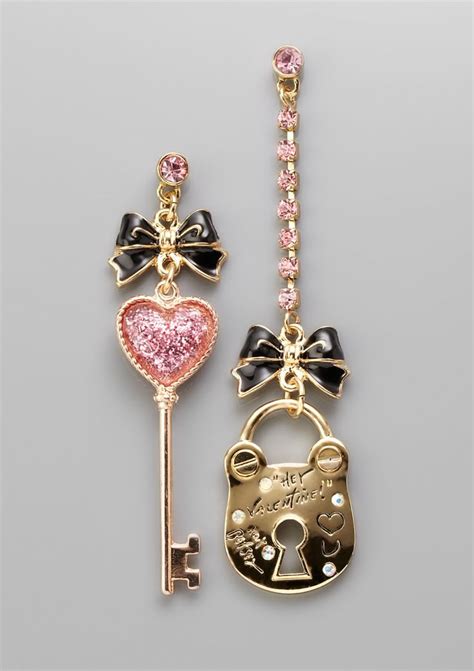Betsey Johnson Mismatch Key And Padlock Earrings
