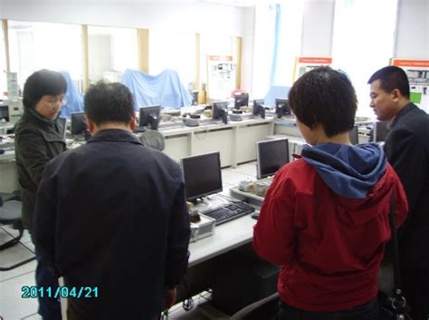 机械电子工程系创先争优系列活动之二——考察调研顺利结束 吉林大学机械与航空航天工程学院