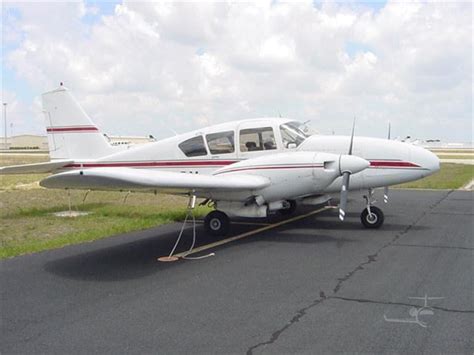 1965 Piper Aztec C