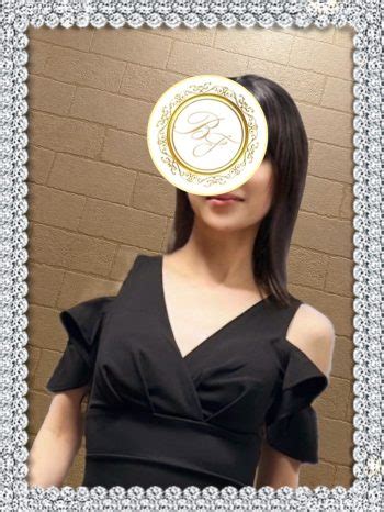 ⭐️希少な出勤‼️抜群の容姿に大人の色香《小森まみ》⭐️夏得90分13000円 美fine
