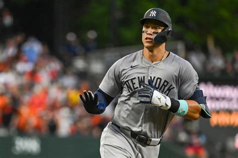 Judge Sets Yankees First Half Homer Record