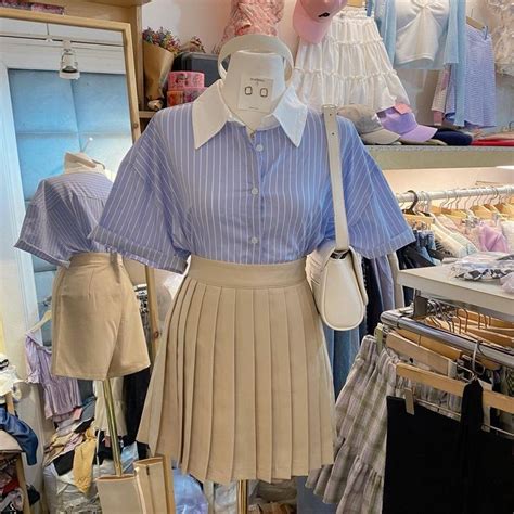 라이크살롱🌷 On Instagram 인기많은 요세트 새치기 업뎃임다💙 이런 스타일 유행이어서 긴팔버전진짜 라살인이라면 다들 갖고계시쥬 그래서 반팔버전으로 좀더 봄여름