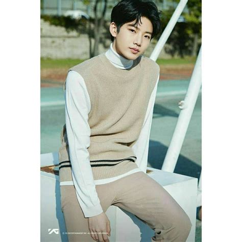 13 Inspirasi Outfit Kasual Ala Junkyu Treasure