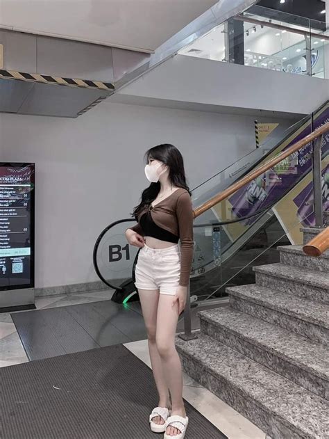 Pin By Monn On Nn Kki Ulzzang Fashion Korean Casual Outfits Girl