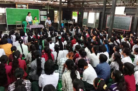 ဖြူးမြို့နယ် ဇေယျဝတီမြို့ပေါ် အခြေခံပညာကျောင်းများ ကျောင်းသား သူများအား