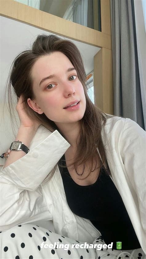 Pin Oleh James Bryant Di Anastasia Cebulska Desain Seni