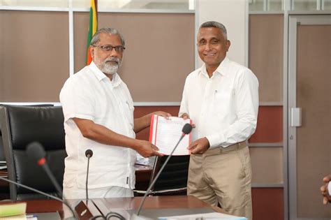 නව හජ් කමිටුව පත් කෙරේ Itn News