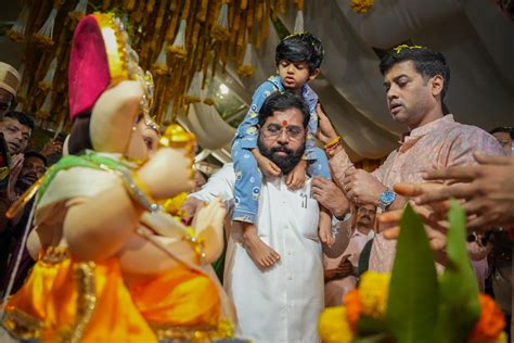 Eknath Shinde And His Grand Son Rudransh Ganapati Arti Photo Viral