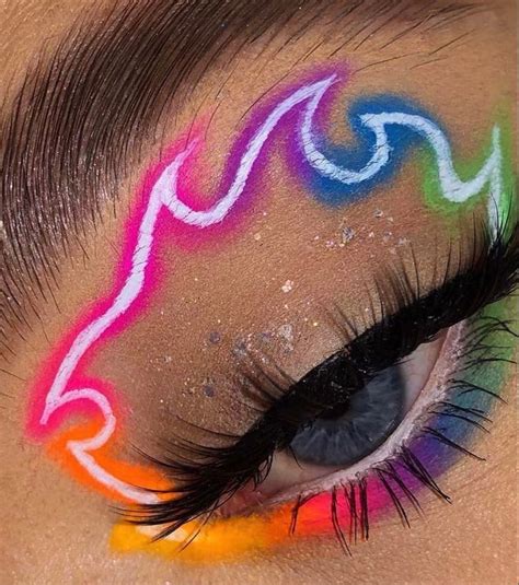 Épinglé Par Cara Sur Rhi W Ravenclaw En 2022 Trucs De Maquillage