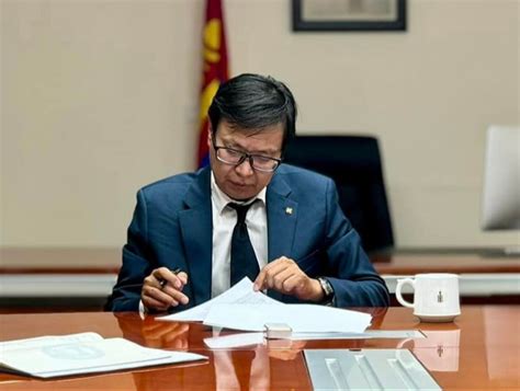 ЕБС иудын хичээлийн жил 3 улиралтай болно